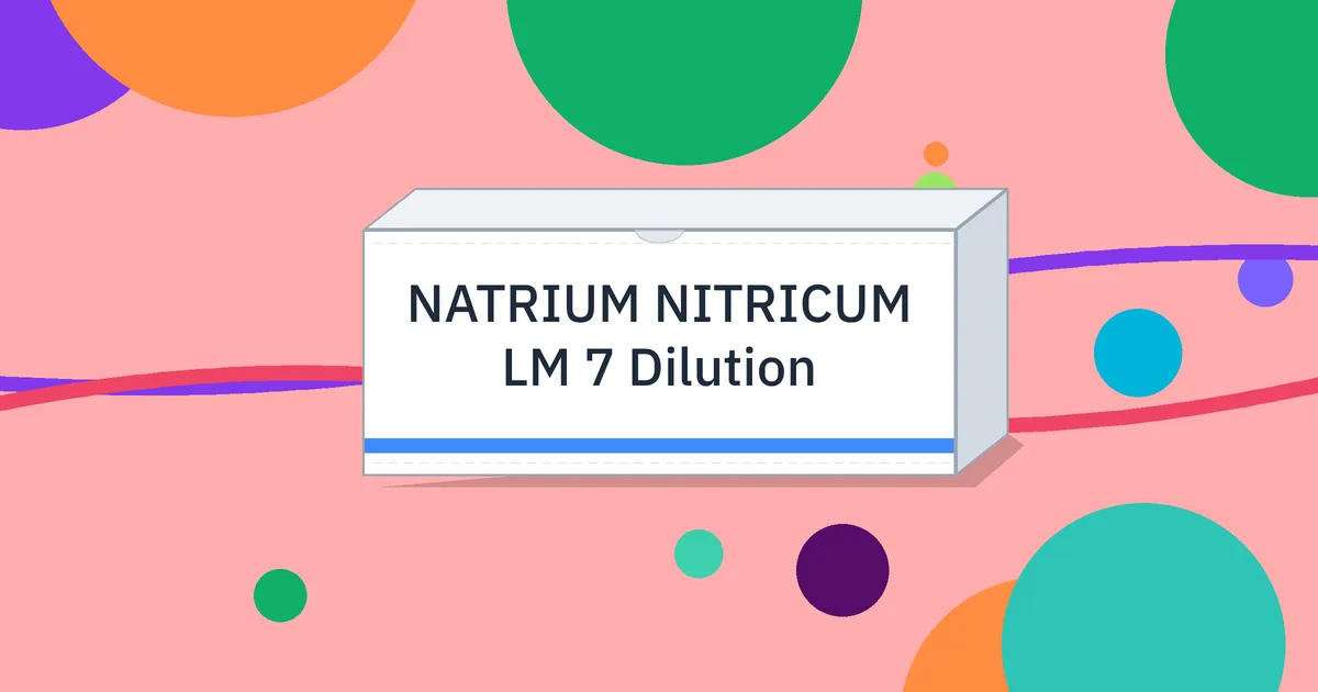 Symbolbild: Packung mit der Aufschrift NATRIUM NITRICUM LM 7 Dilution (PZN 12965582) – Verfügbarkeit und Bezug in Apotheken in Frankfurt am Main