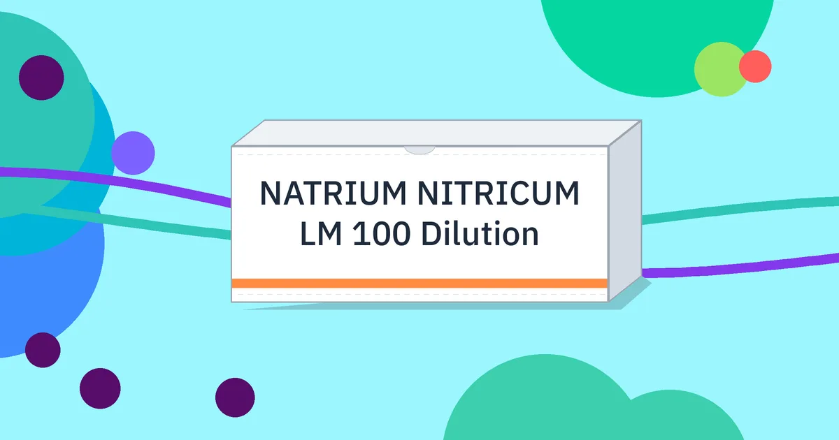 Symbolbild: Packung mit der Aufschrift NATRIUM NITRICUM LM 100 Dilution (PZN 12965949) – Verfügbarkeit und Bezug in Apotheken in Frankfurt am Main