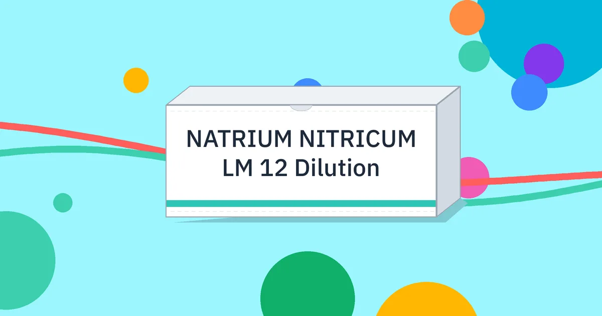 Symbolbild: Packung mit der Aufschrift NATRIUM NITRICUM LM 12 Dilution (PZN 12965642) – Verfügbarkeit und Bezug in Apotheken in Frankfurt am Main